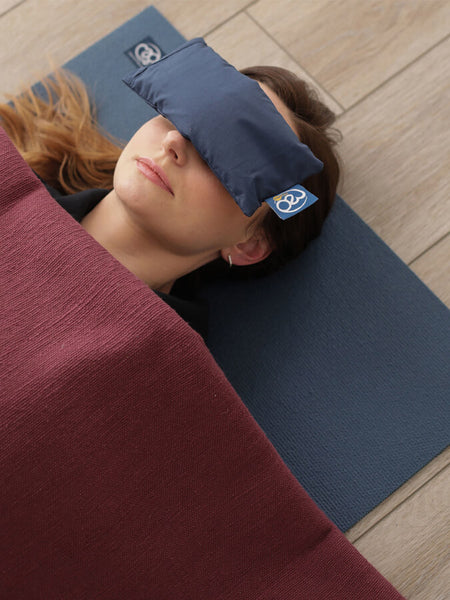 Yoga Mad Seamless Meditation Blankets –Yoga Studio Store